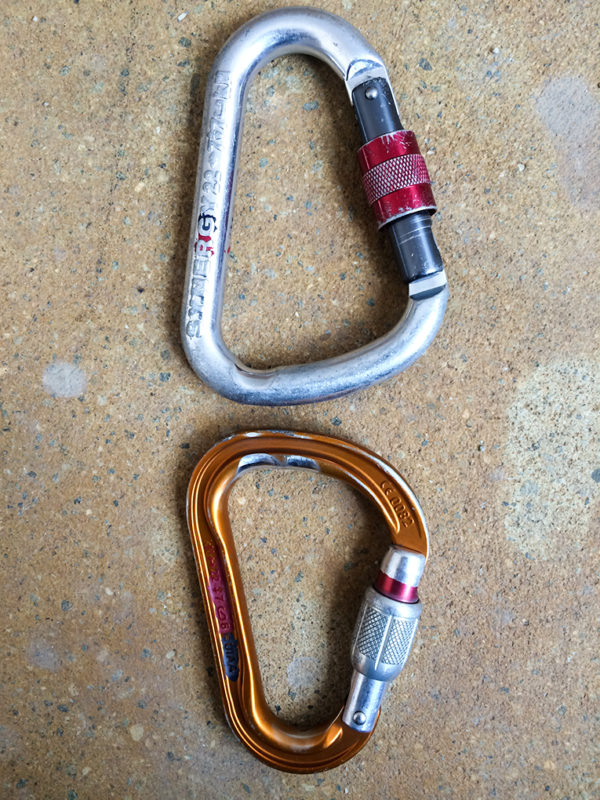 Petzl Attache Carabiner | Blister