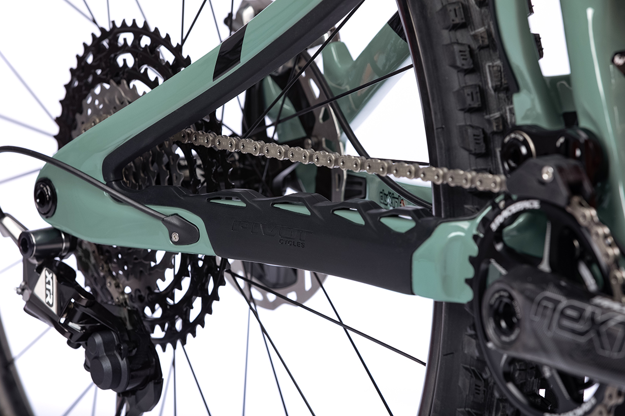 2021 Pivot Mach 6 | Blister