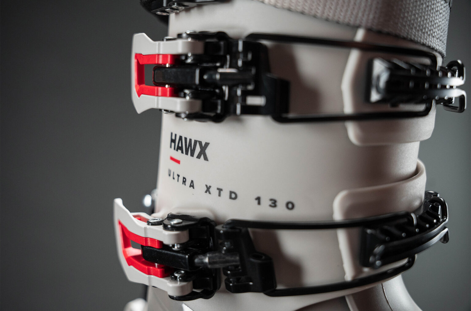 2023-2024 Atomic Hawx Ultra XTD 130 BOA GW | Blister