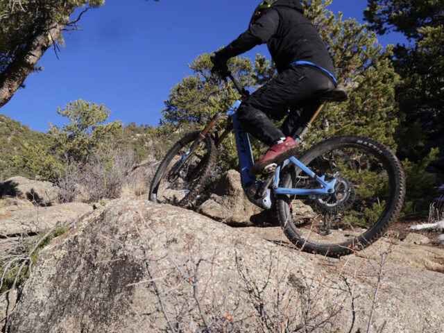 Pivot Shuttle AM v2 | Blister