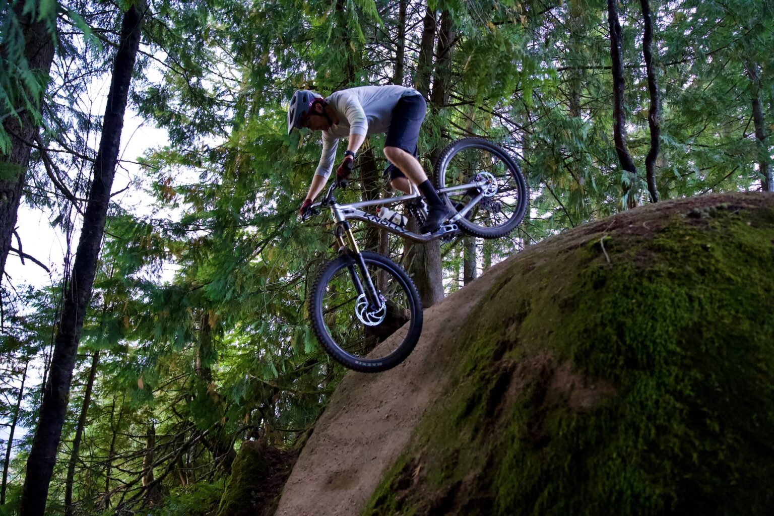 Bikes & Frames | BLISTER Outdoor Media & Gear Reviews